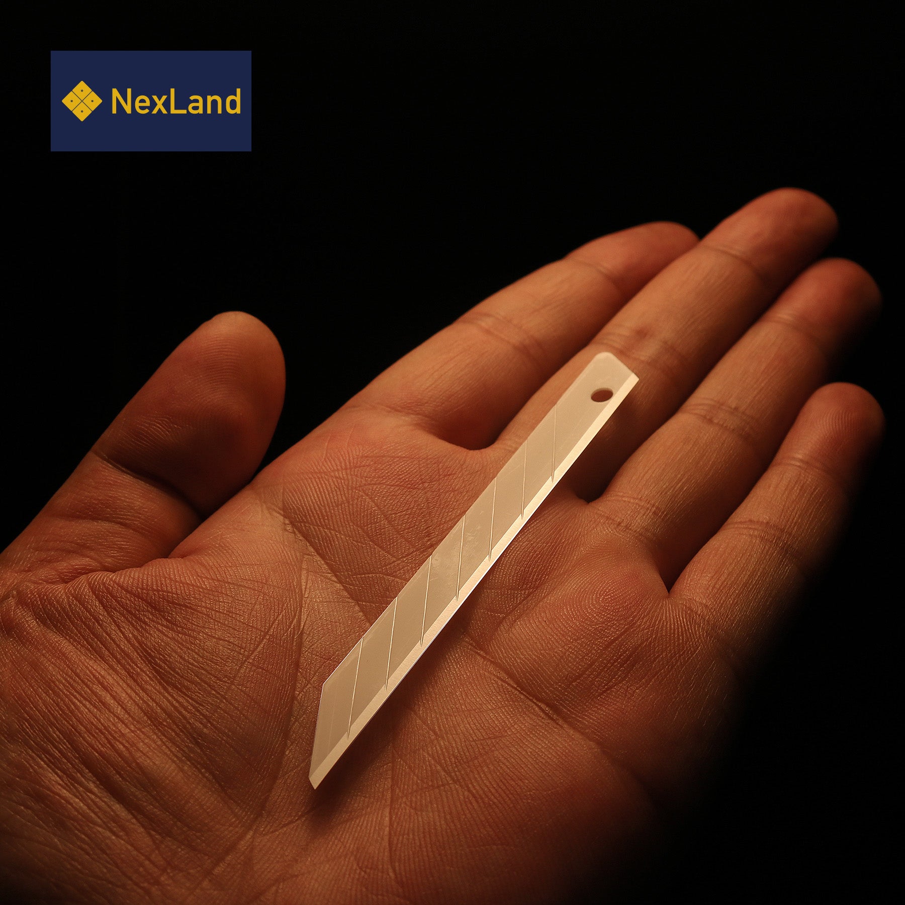 Ceramic Blade 9mm-30 Degree White Snap-Off – NexLand